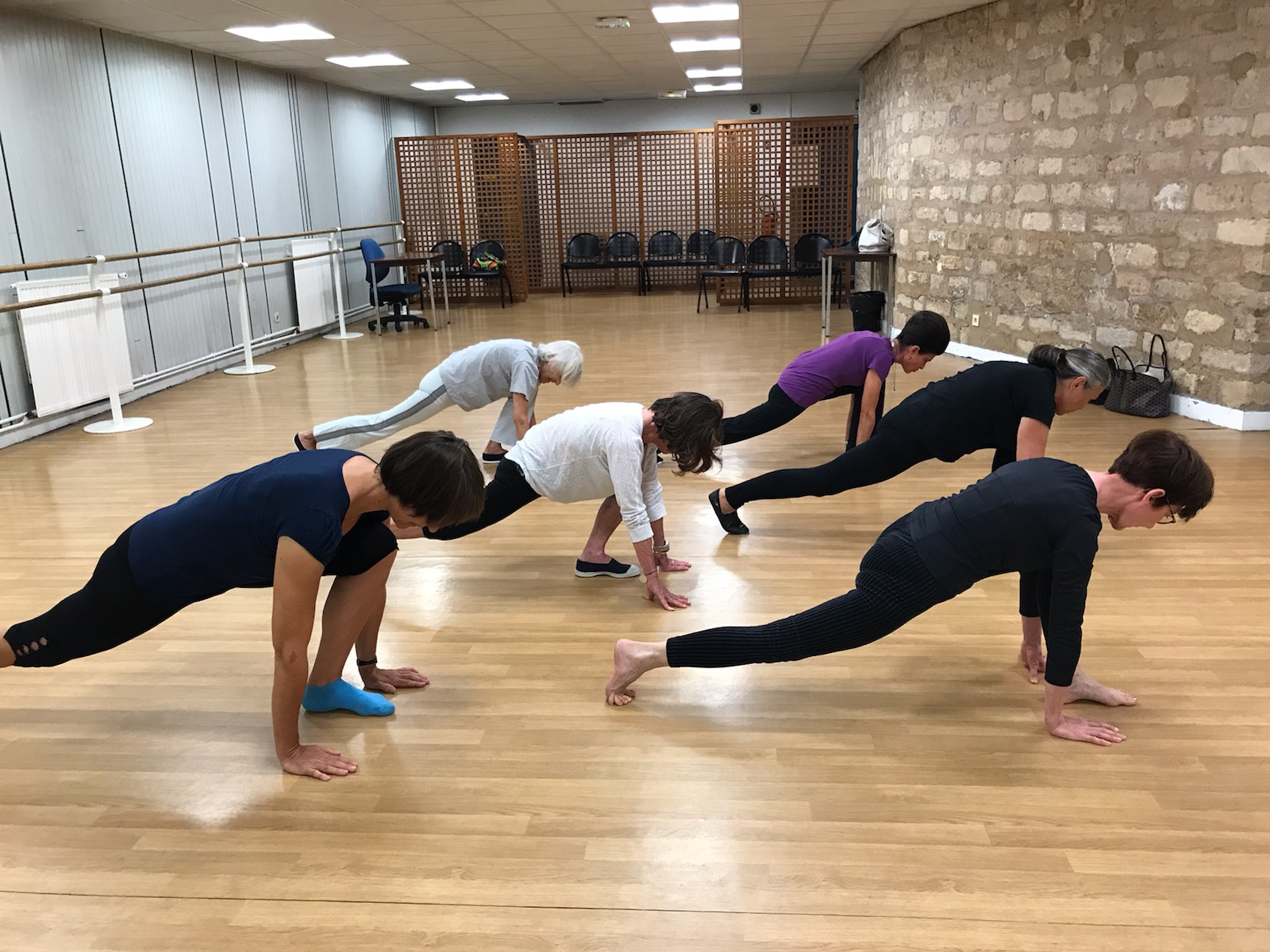 Moving Forward, la Santé par le Sport - Cours de Gym Posturale à Paris ...